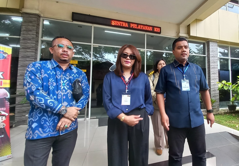Influencer Hera Enica Lubis Laporkan Tiga Akun Medsos ke Polda Sumut, Diduga Fitnah Jadi Dalang ...